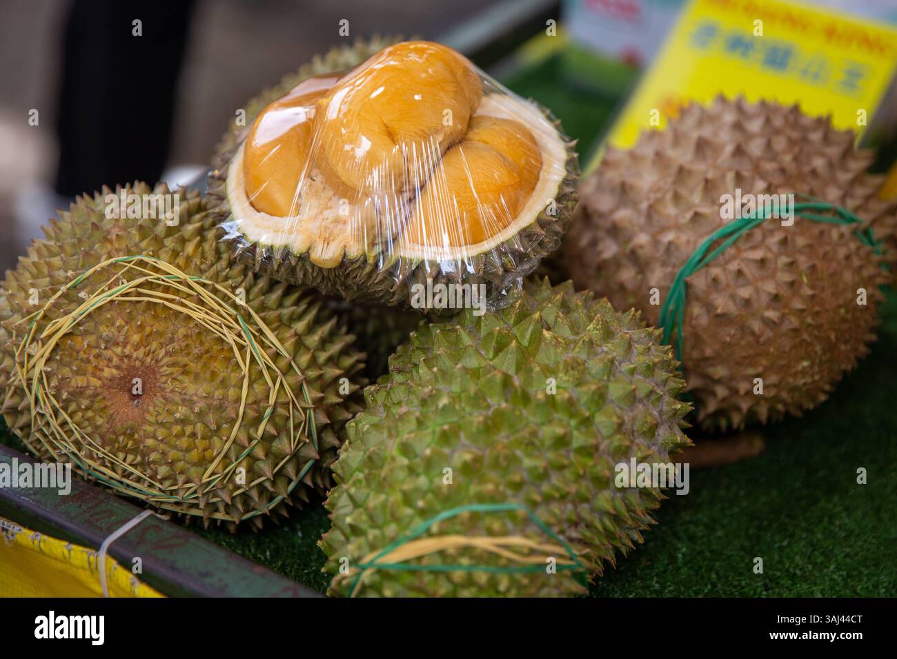 Durian for sale at the fruit market Stock Photo - Alamy