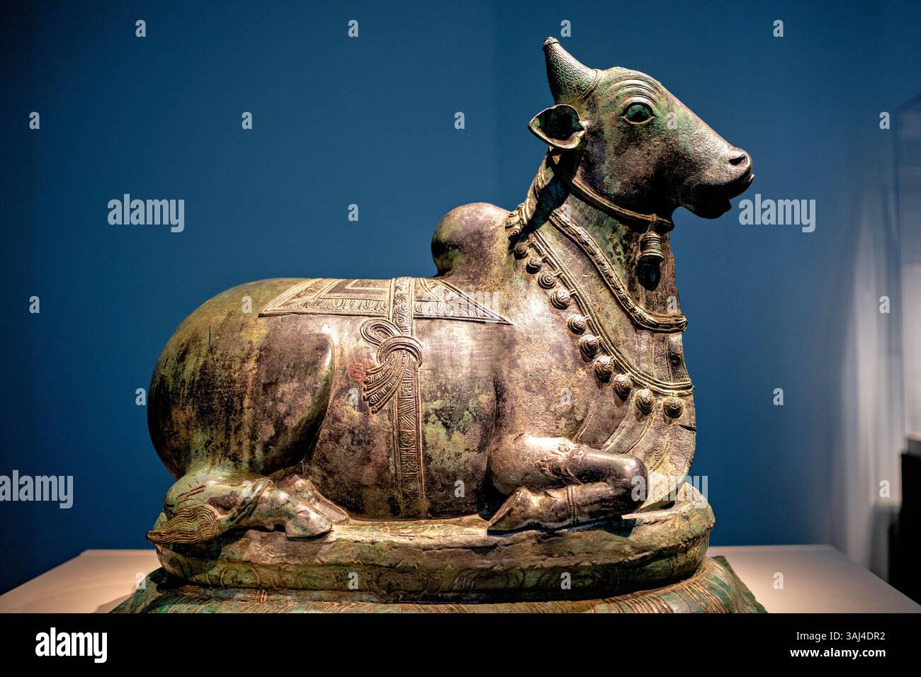 Shivas vahana hi-res stock photography and images - Alamy