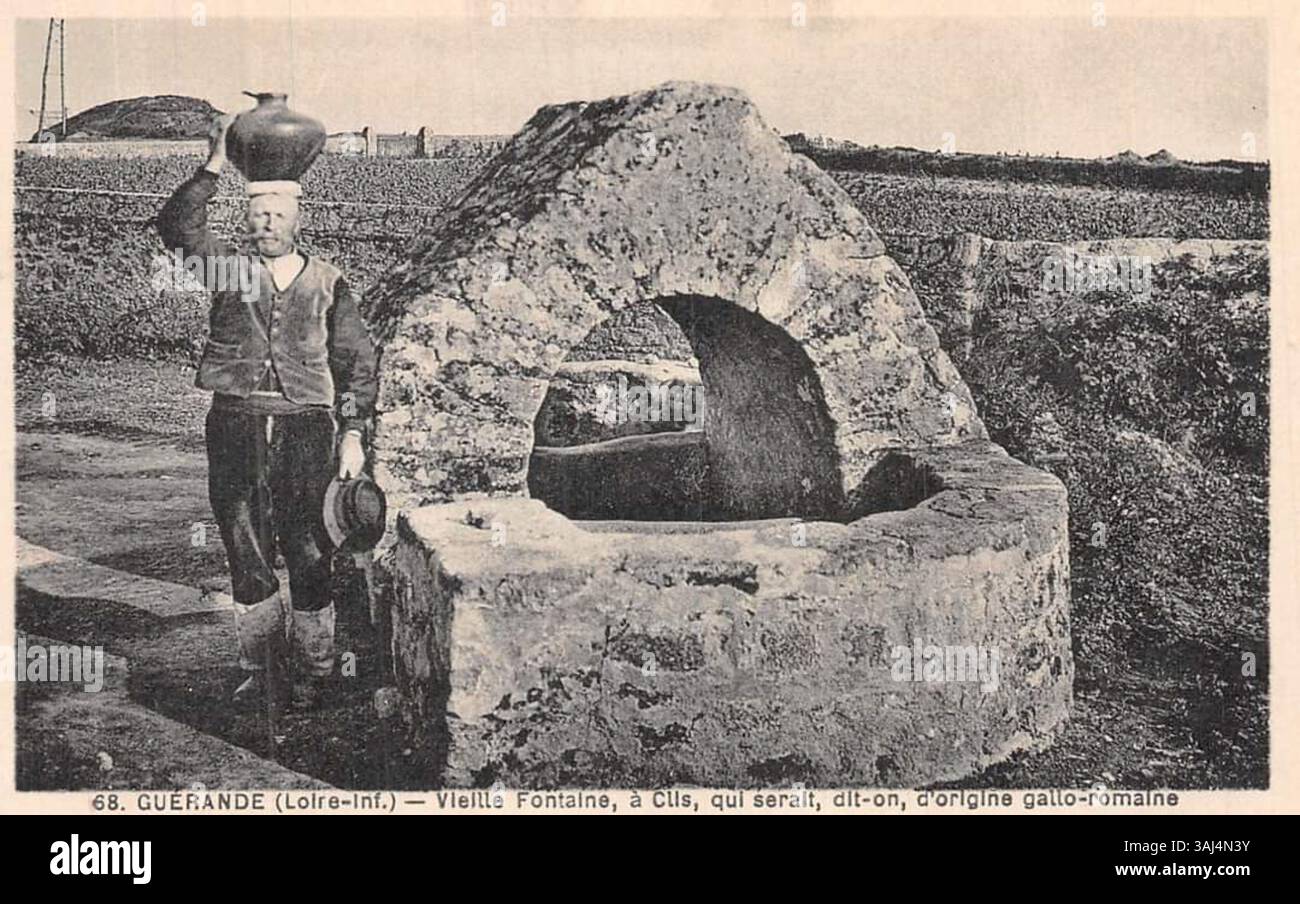 This vintage postcard, dating from circa 1910, depicts the Fontaine ...