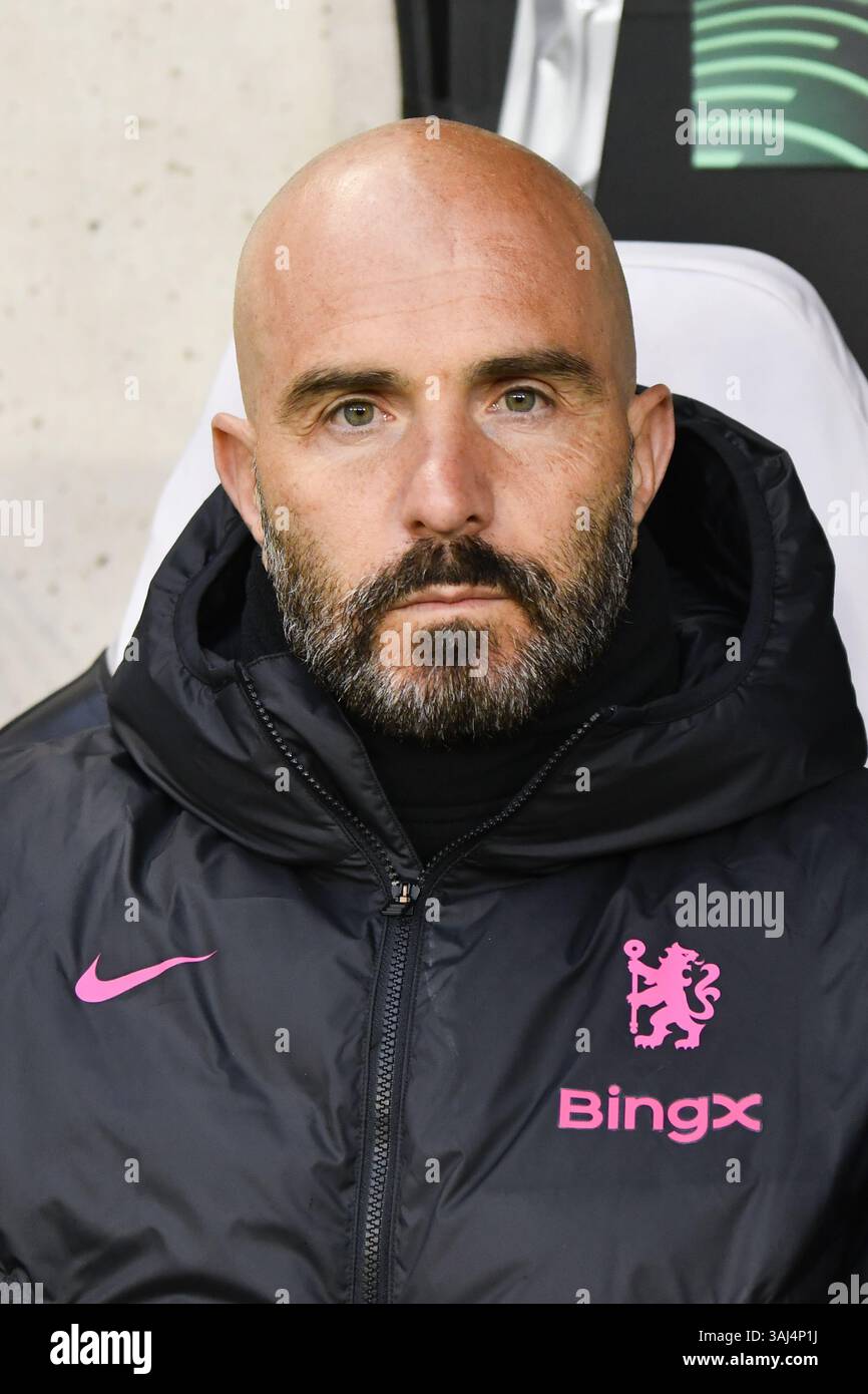 Enzo maresca chelsea april 2025 hi-res stock photography and images - Alamy