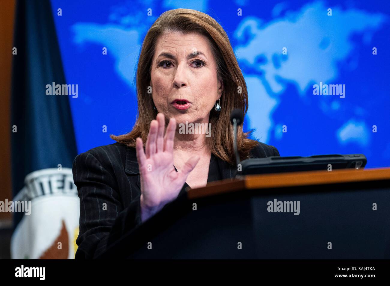 Tammy bruce hi-res stock photography and images - Alamy