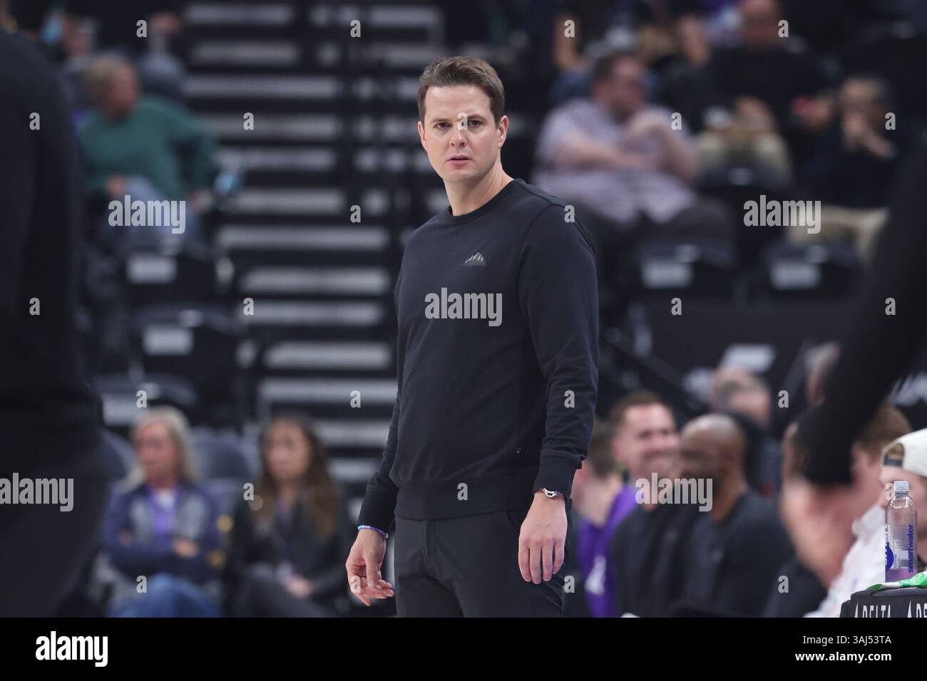 Utah Jazz head coach Will Hardy looks on during the second half of an ...