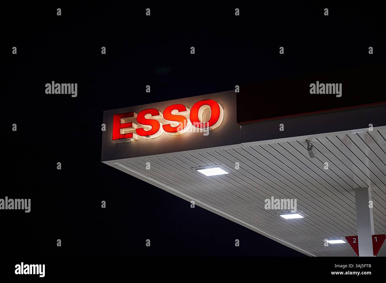 Esso gas service station hi-res stock photography and images - Alamy