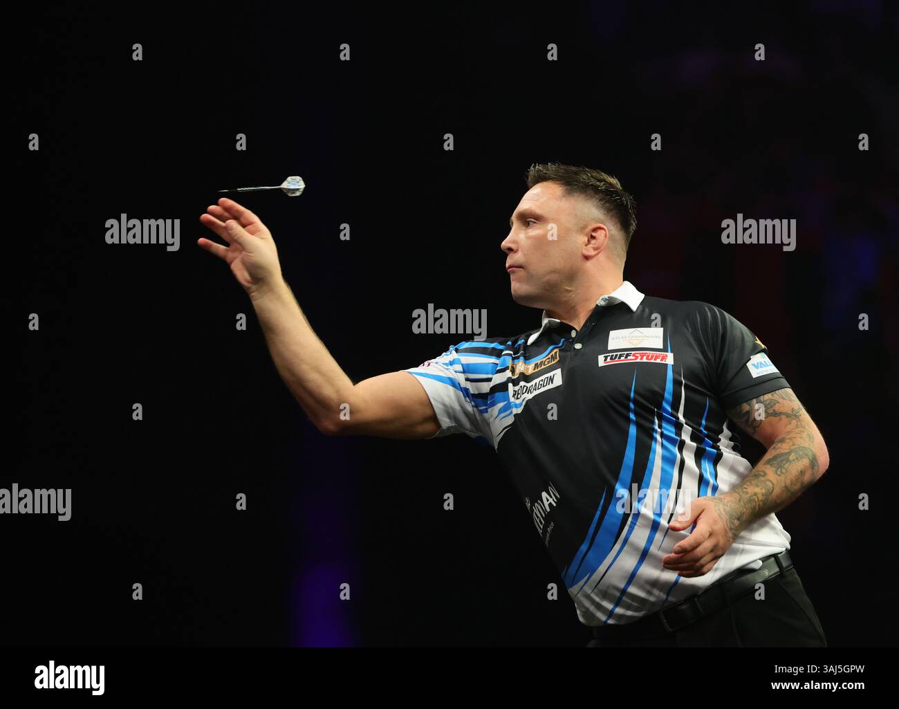 AO Arena, Manchester, UK. 10th Apr, 2025. 2025 PDC Premier League Darts ...