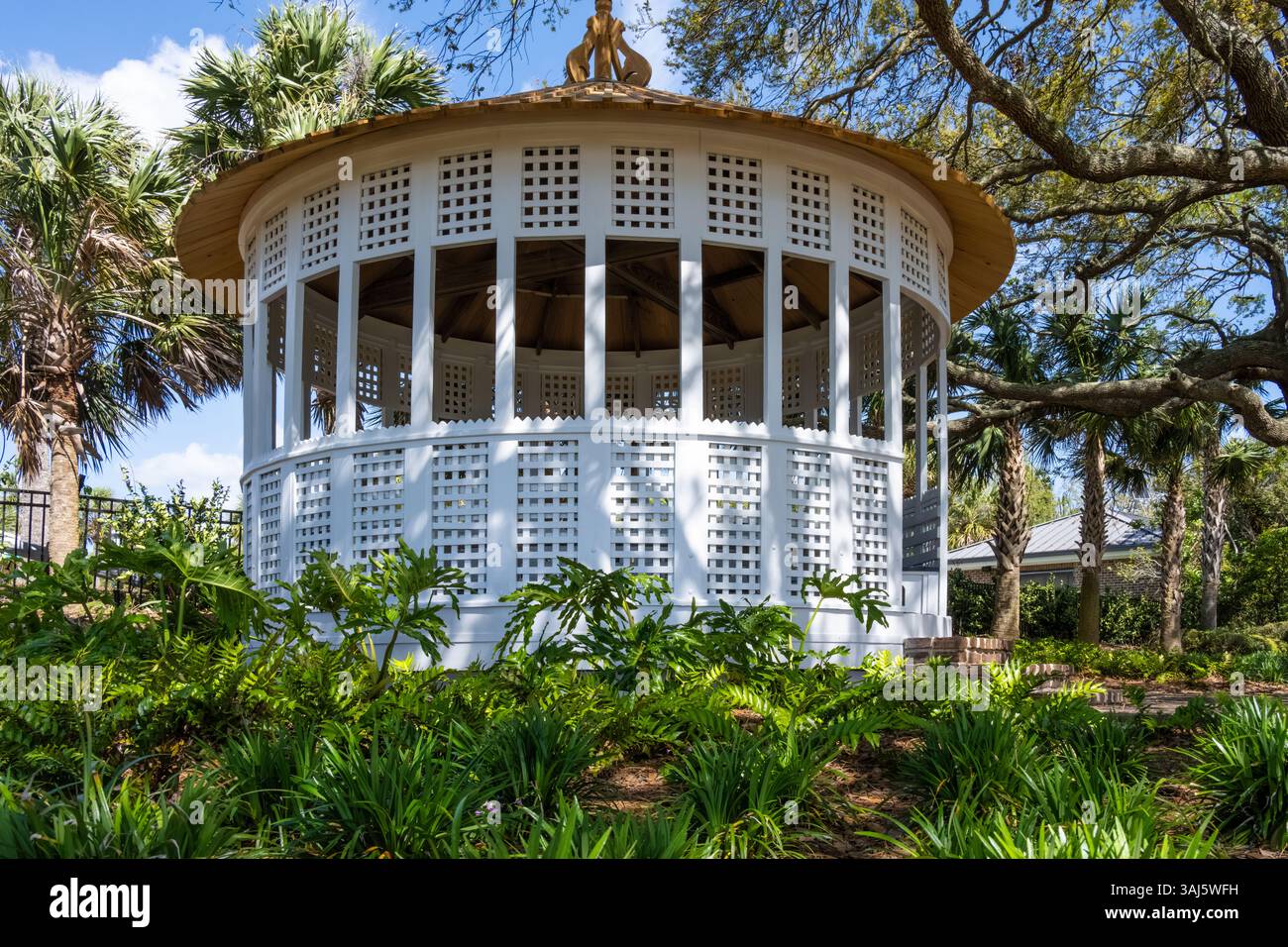 Gazebo on the grounds of the St. Simons Lighthouse Musuem, adjacent to ...