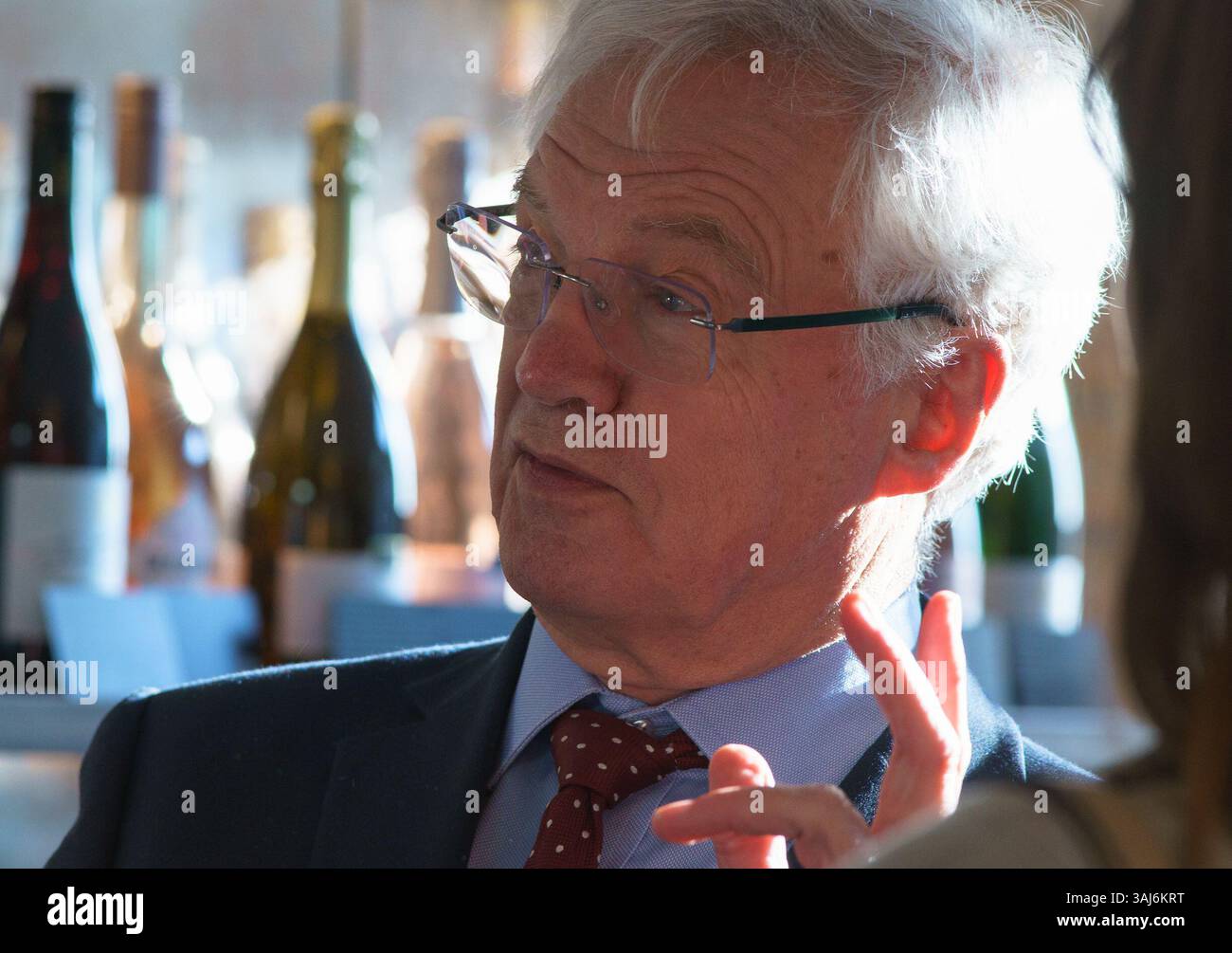 Hull, East Yorkshire, UK. April 10th 2025 Sir David Davis MP presents ...