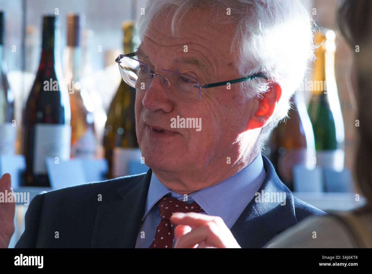 Hull, East Yorkshire, UK. April 10th 2025 Sir David Davis MP presents ...