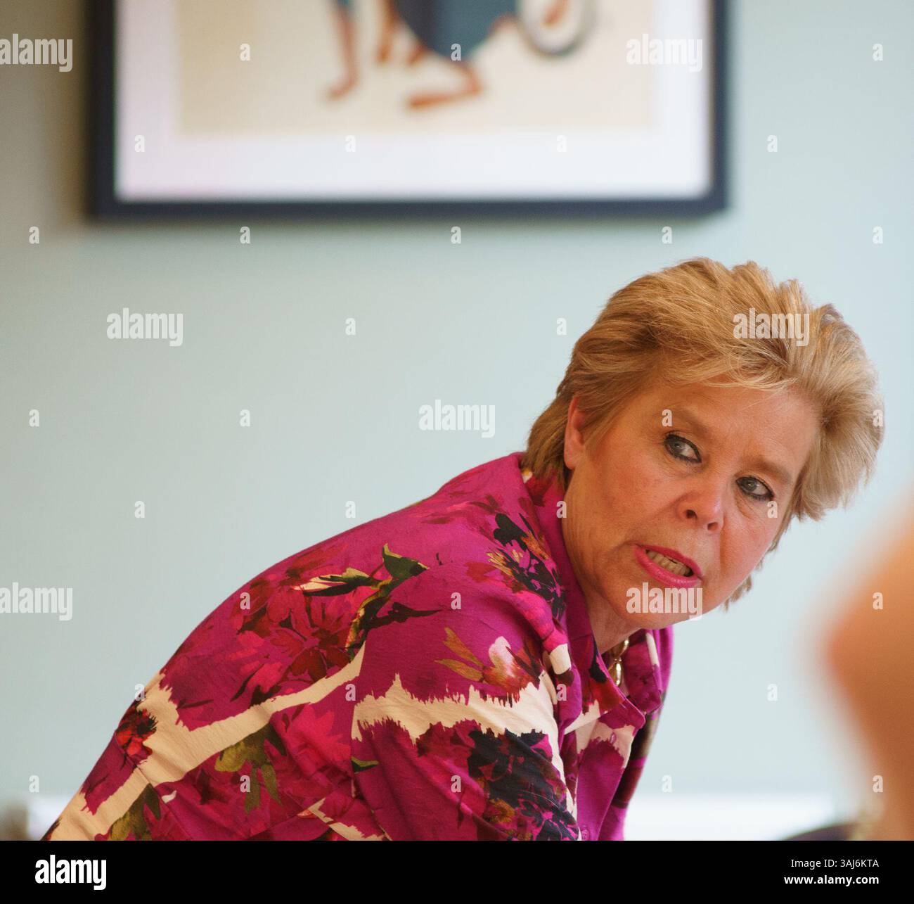 Hull, East Yorkshire, UK. April 10th 2025 Sir David Davis MP presents ...