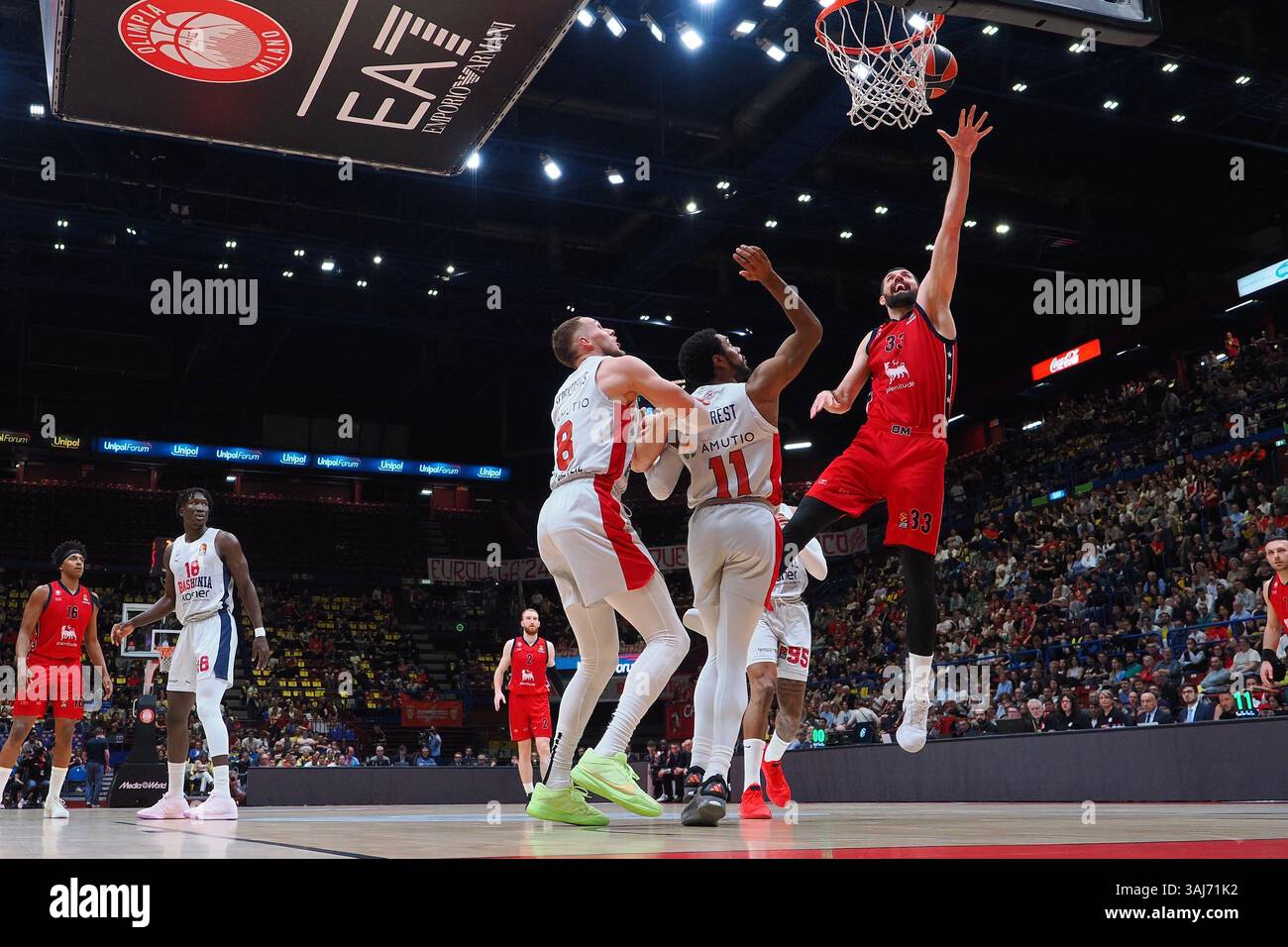 Milan, Italy. 10th Apr, 2025. Nikola Mirotic (EA7 Emporio Armani ...