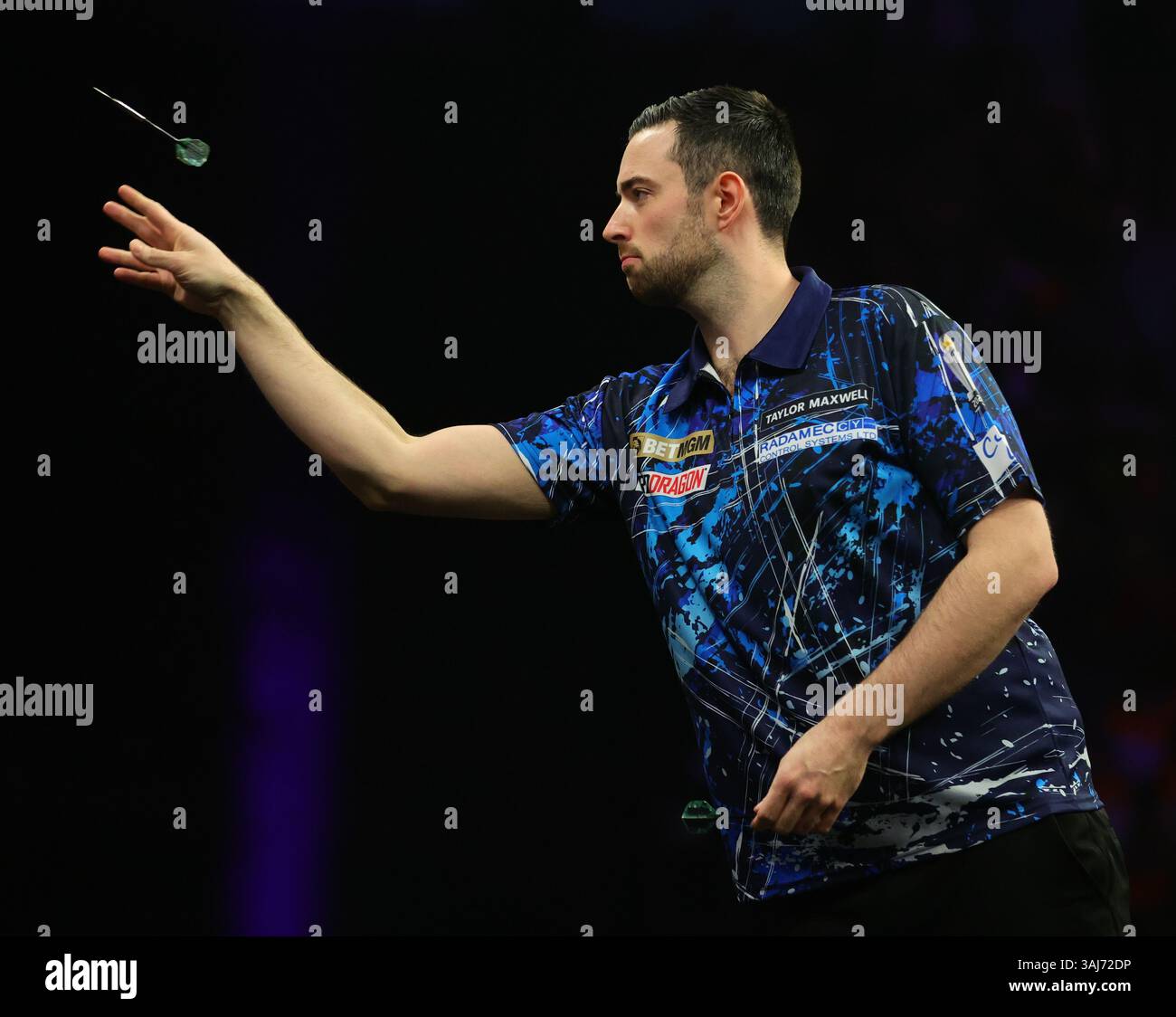 AO Arena, Manchester, UK. 10th Apr, 2025. 2025 PDC Premier League Darts ...