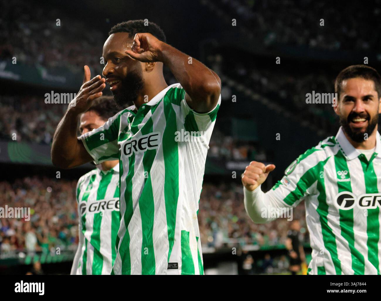 SEVILLA 09/04/2025 CUARTOS DE FINAL CONFERENCE LEAGUE (IDA) ESTADIO ...