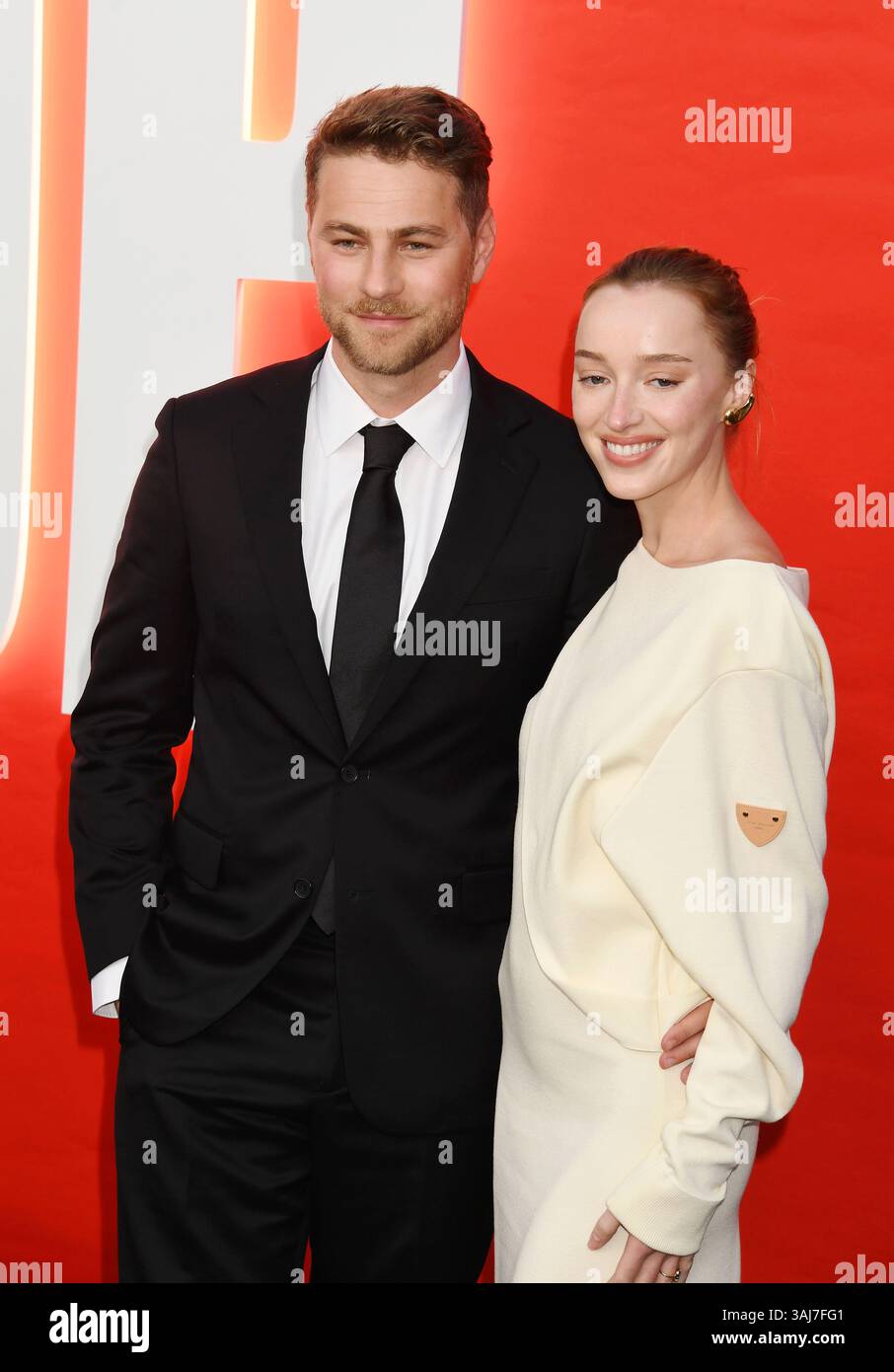 HOLLYWOOD, CALIFORNIA - APRIL 08: Cameron Fuller and Phoebe Dynevor ...