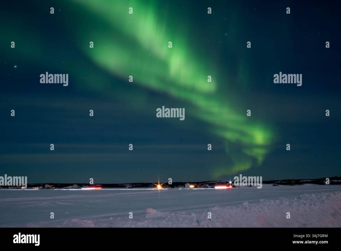 The spectacular Northern Lights (Aurora Borealis) in winter over ...