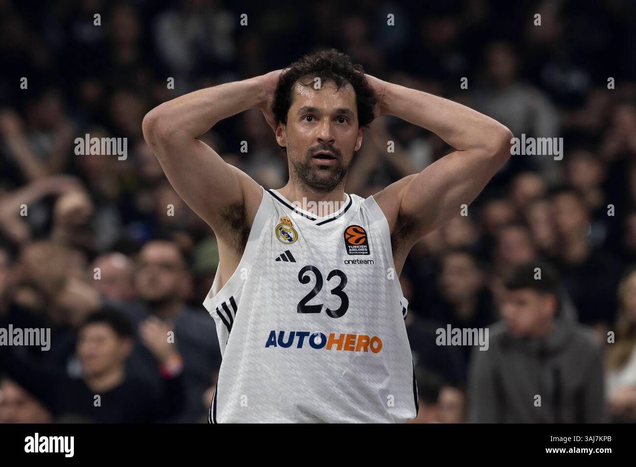 Belgrade, Serbia. 10th Apr, 2025. Euroleague regular season round 34 ...