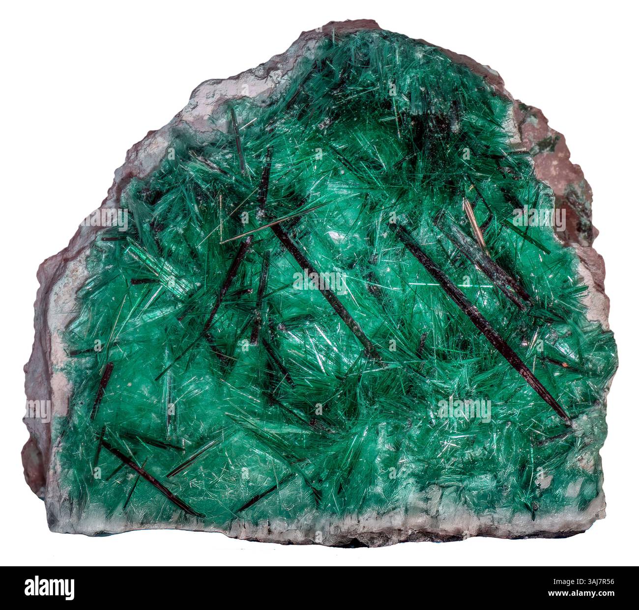 Brochantite, Santa Cruz, Mexico Brochantite is a vibrant green copper ...