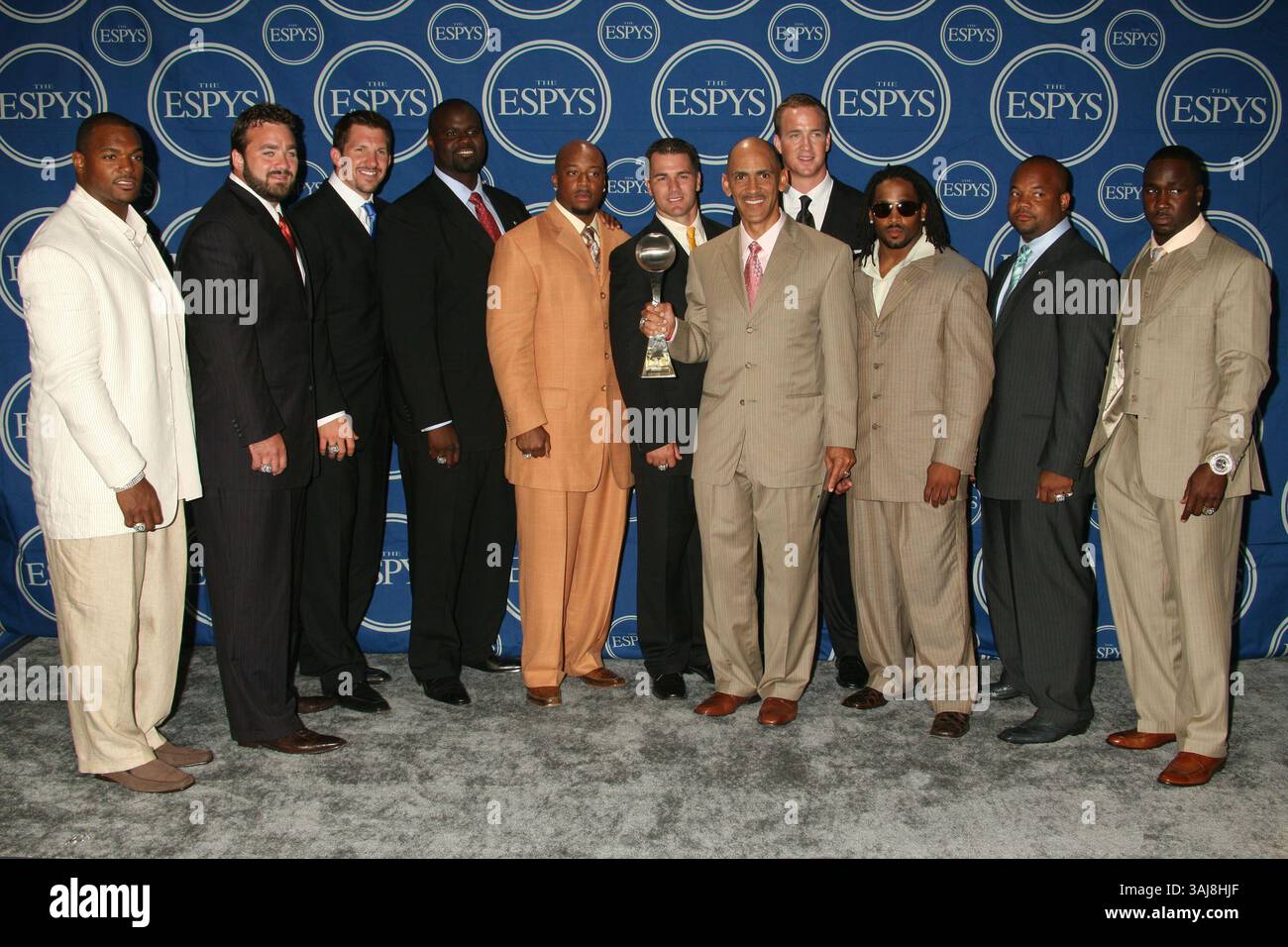 Tony dungy colts hi-res stock photography and images - Alamy
