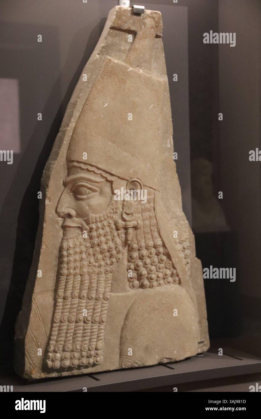 Gary Todd’s photograph from the Ancient Assyria exhibit at the Naples ...
