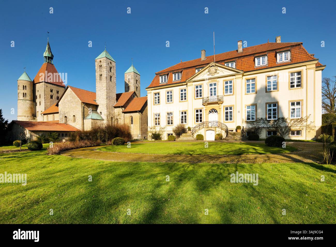 Collegiate church of St. Boniface with Freckenhorst Castle, Germany ...