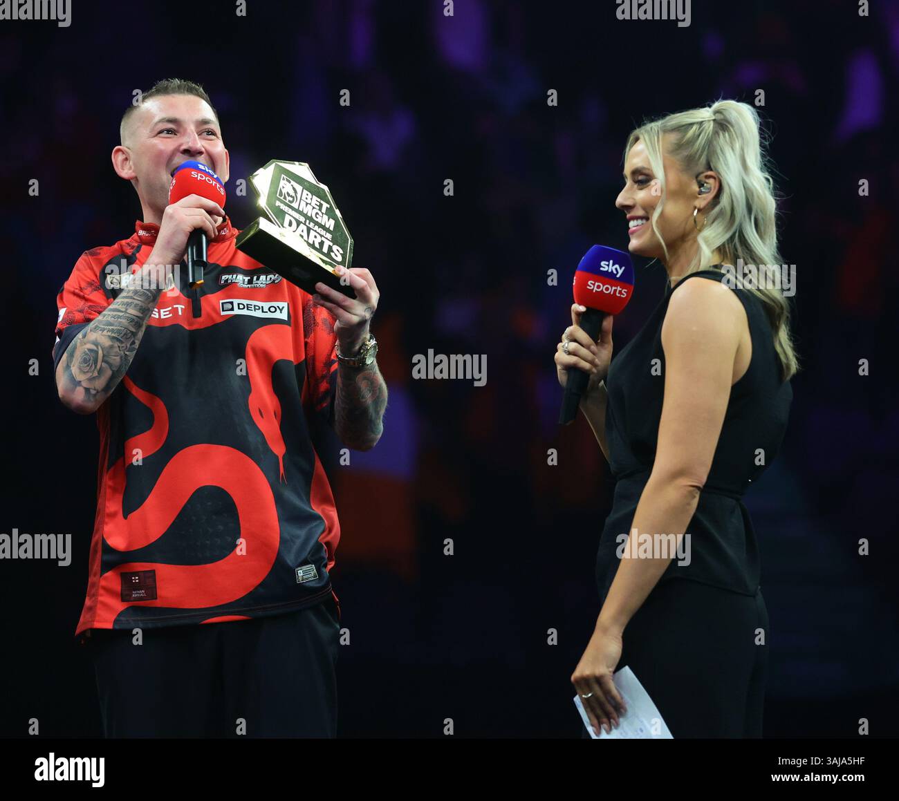 AO Arena, Manchester, UK. 10th Apr, 2025. 2025 PDC Premier League Darts ...