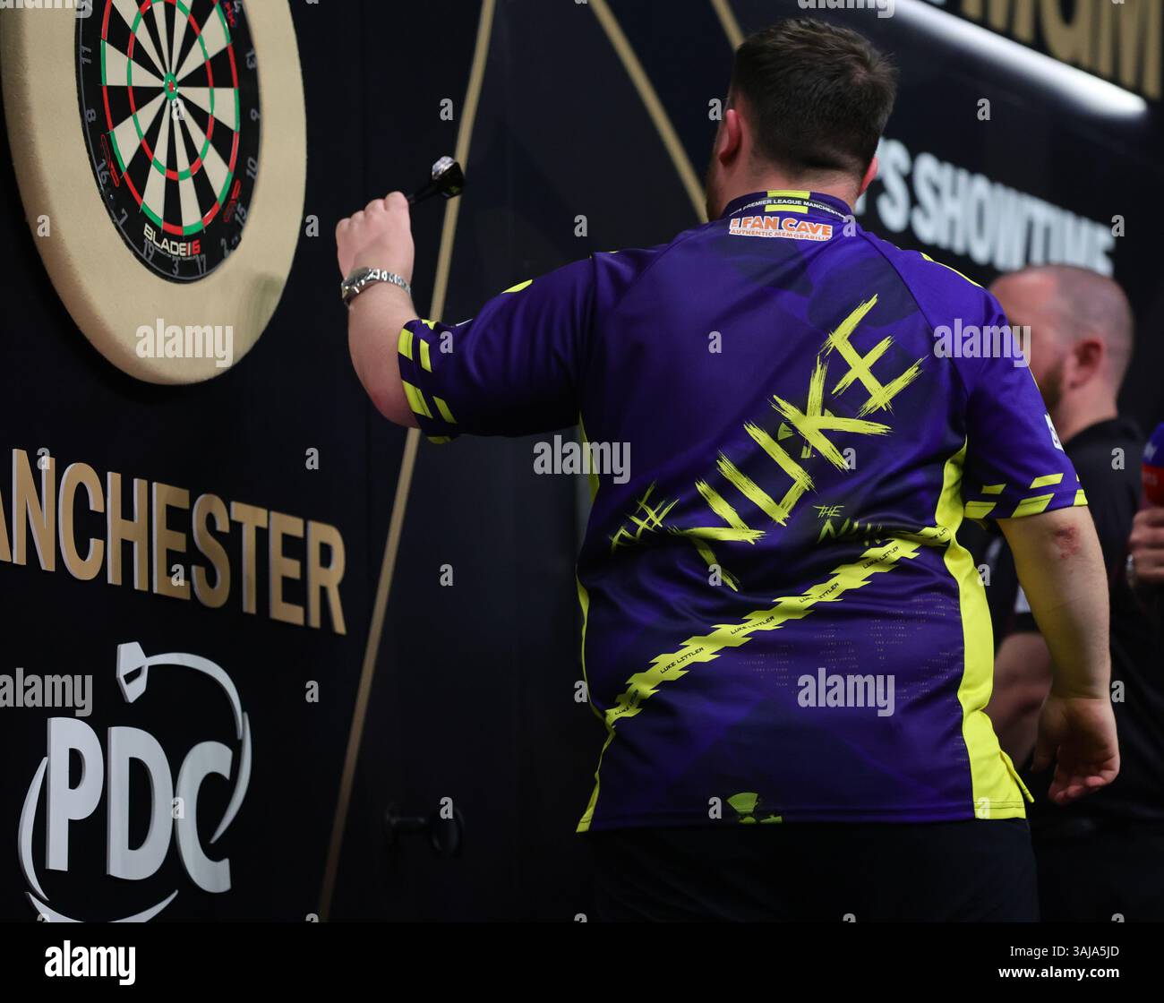AO Arena, Manchester, UK. 10th Apr, 2025. 2025 PDC Premier League Darts ...