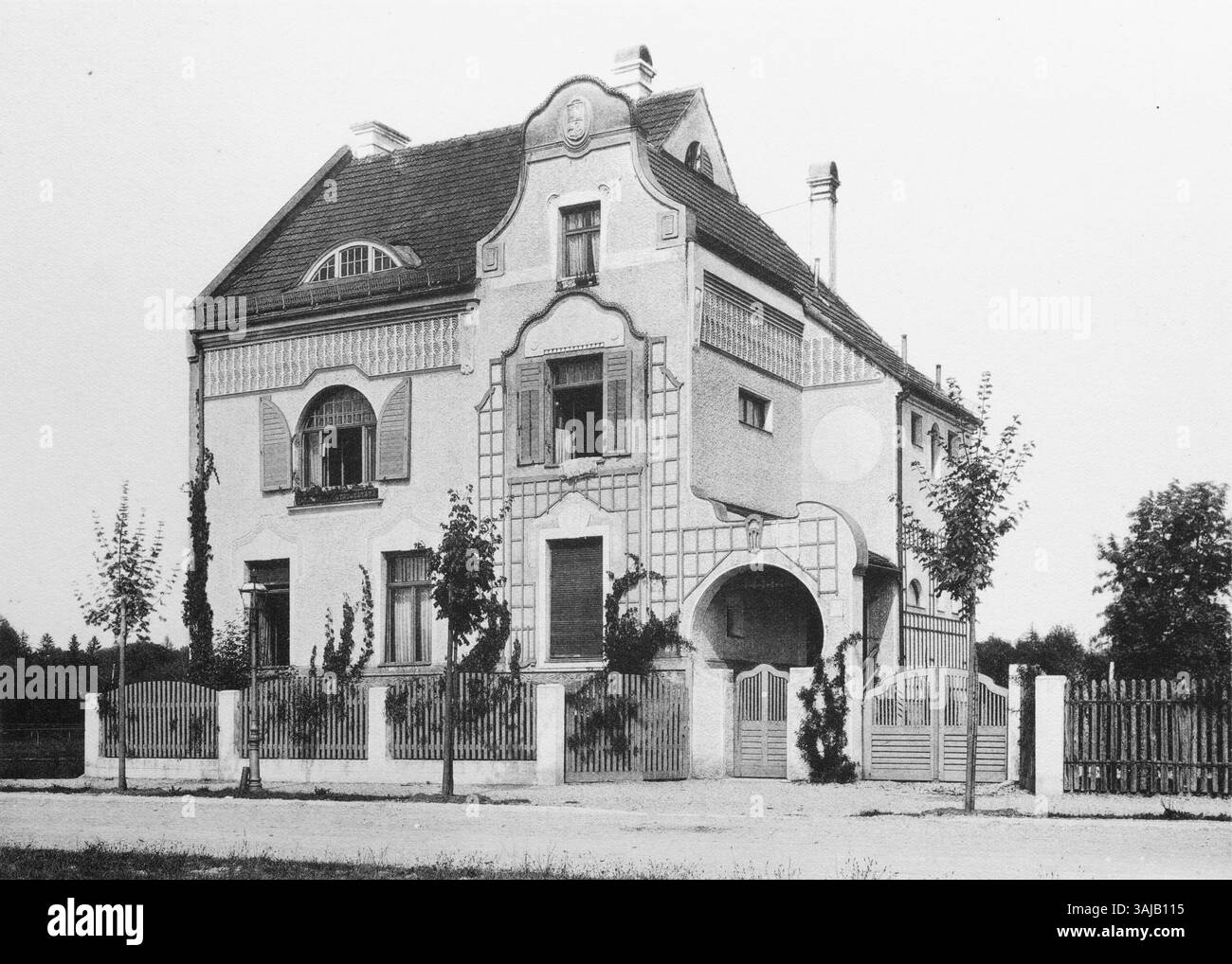 A historic photograph taken in 1904 by Otto Aufleger, showing the ...