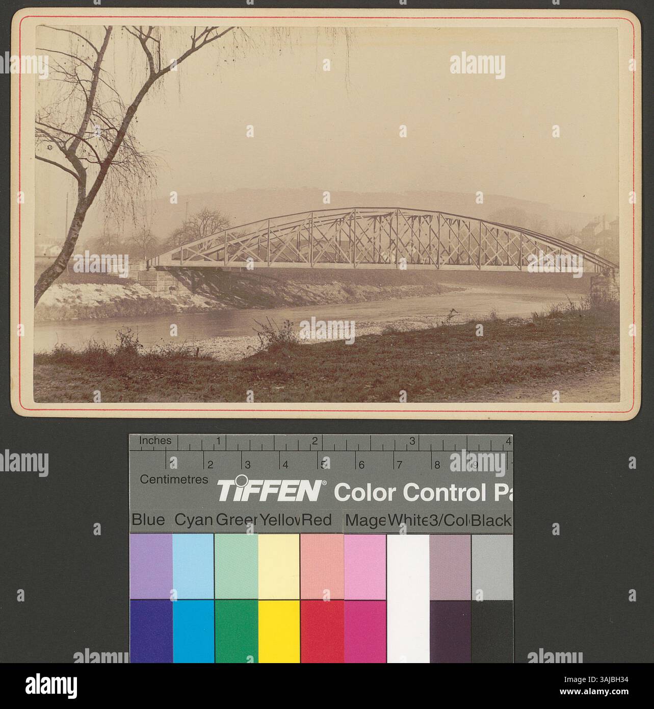 This 1886 photograph shows the Sihlhölzli railway bridge in Zurich, a ...
