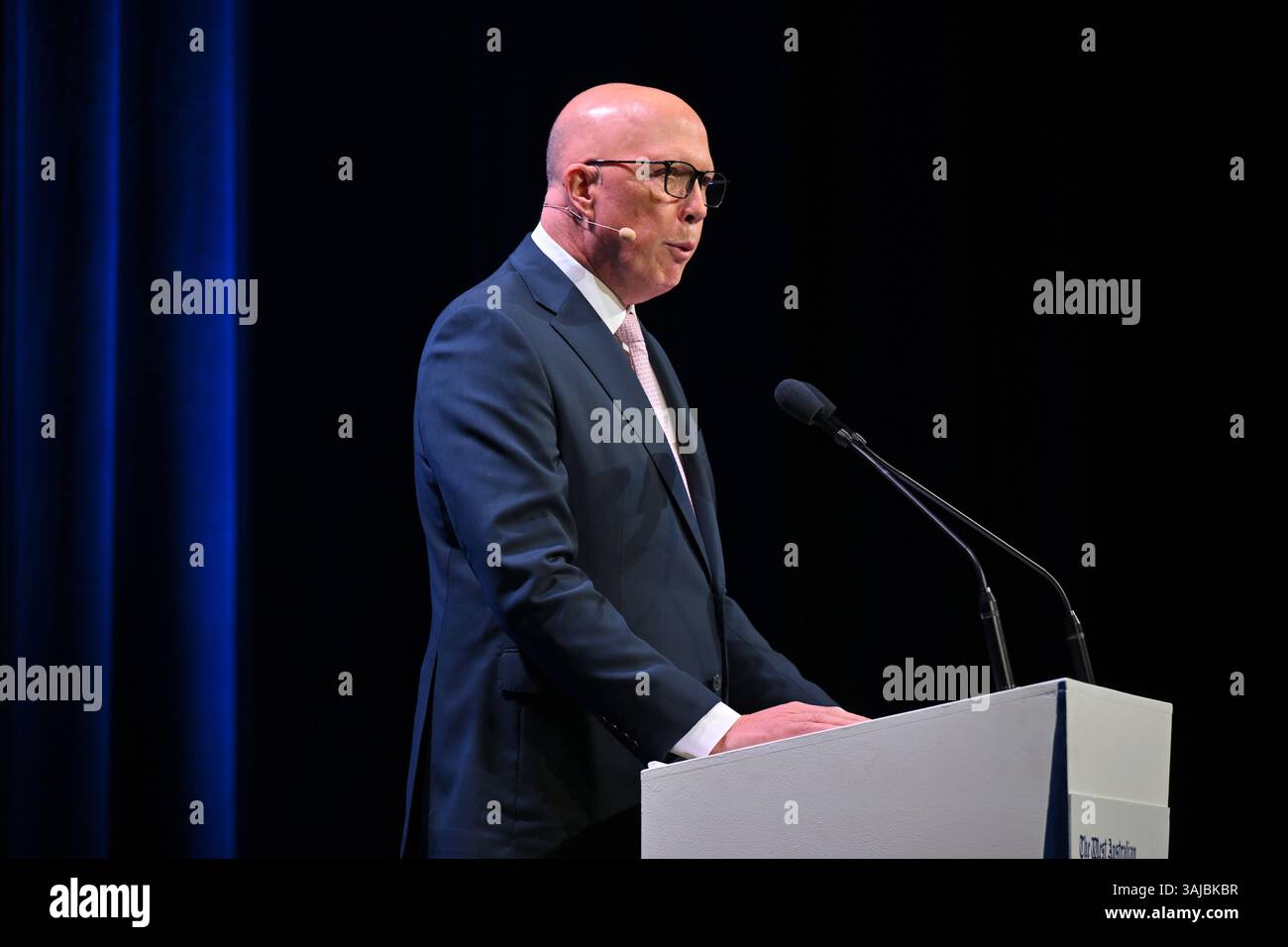 Leader of the Opposition Peter Dutton arrives at the West Australian ...