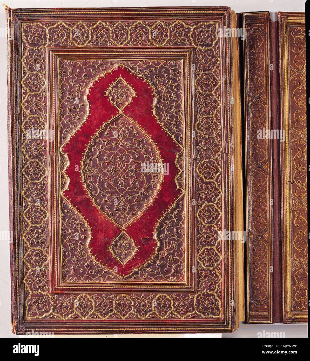 This intricately designed Qur'an manuscript binding, finished by Sheikh ...