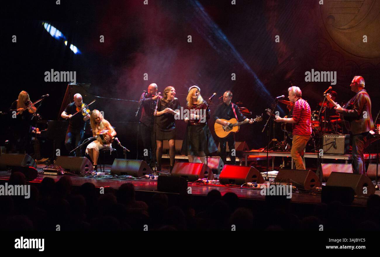 Glasgow Scotland. 18th January 2018. Eddi Reader, Scottish singer ...