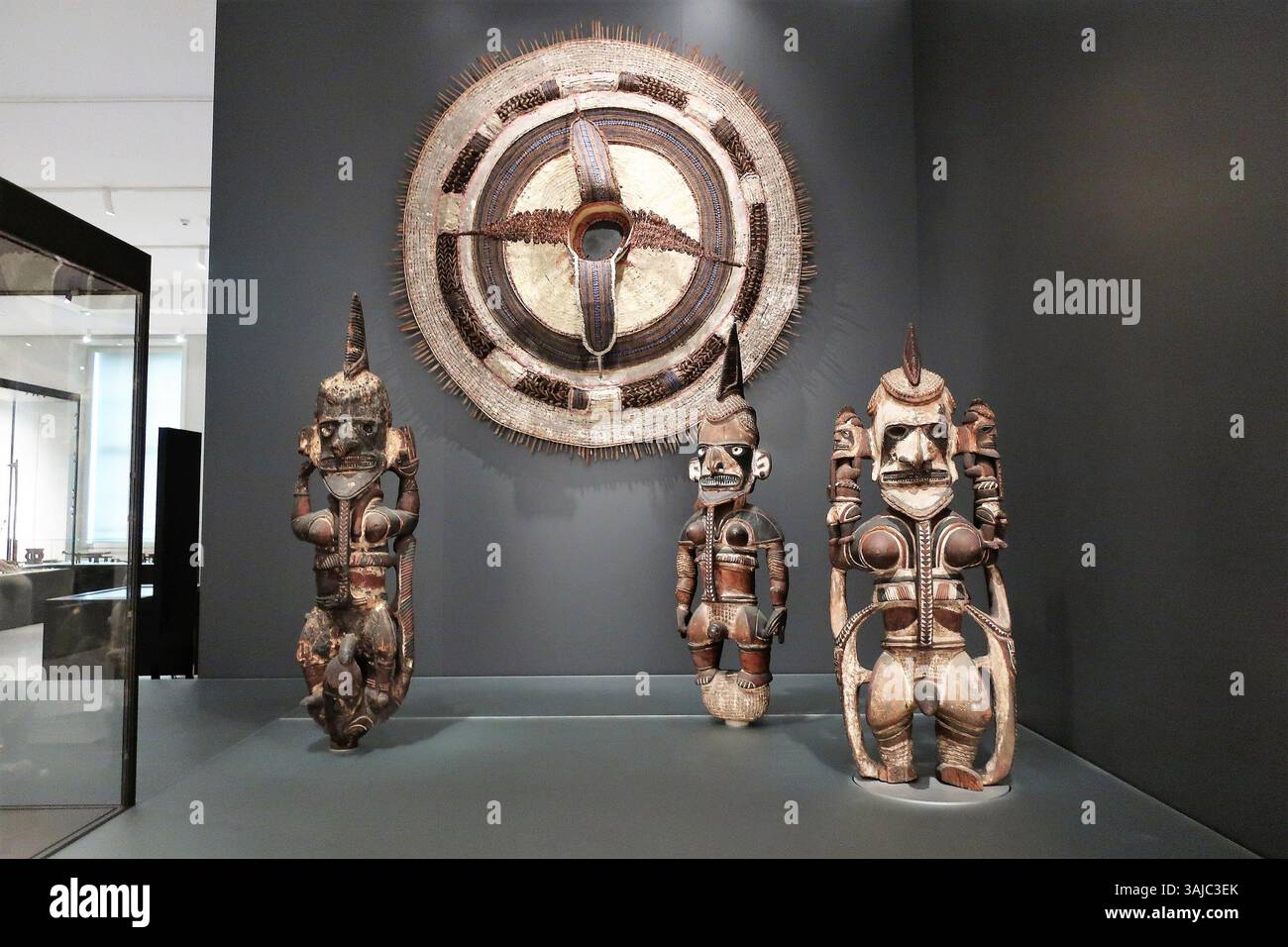 Uli figures from Central New Ireland, Papua New Guinea. These ...