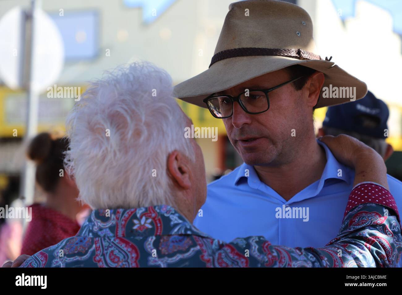 Nationals Leader David Littleproud and a local resident during WintonÕs ...