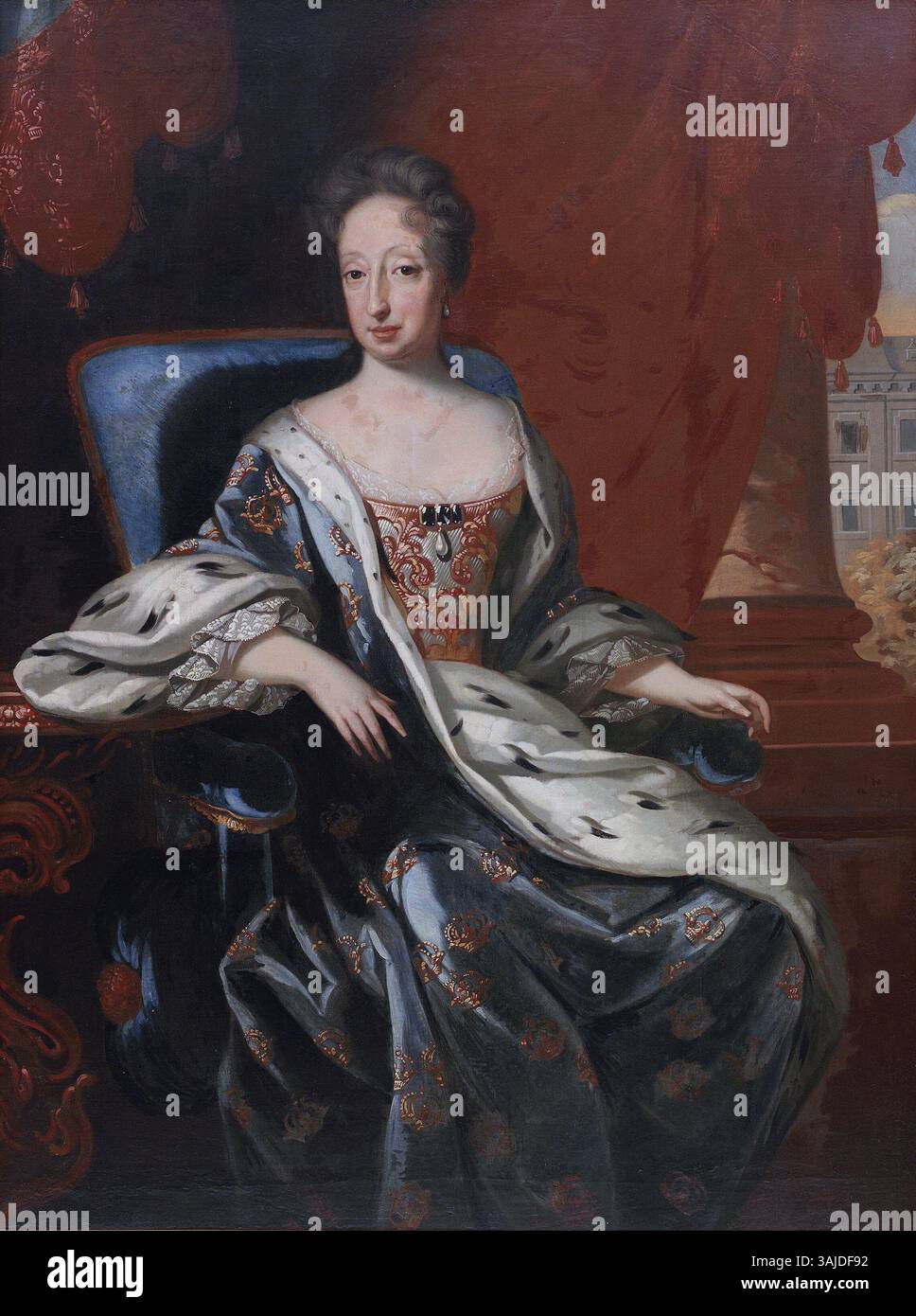 Regalfigure hi-res stock photography and images - Alamy