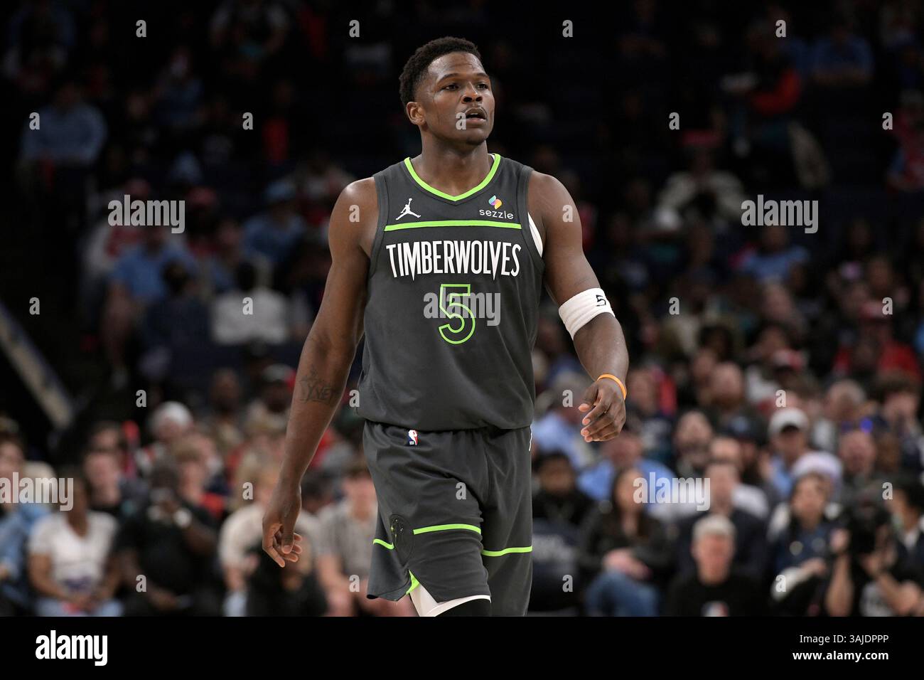 Minnesota Timberwolves guard Anthony Edwards (5) plays in the first ...