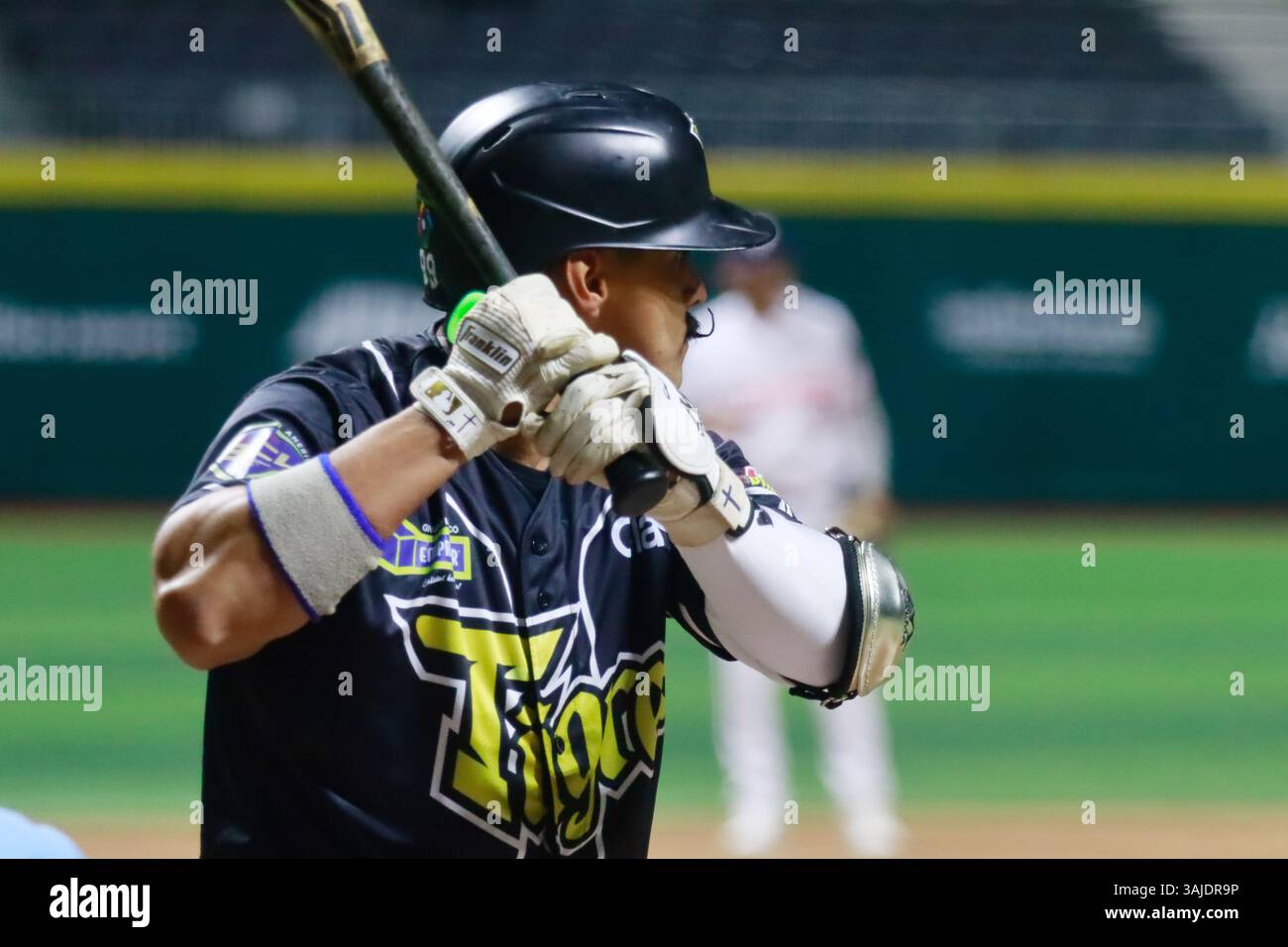 Mexico City, Mexico. 09th Apr, 2025. Juan Montes #99 of Tigres de ...