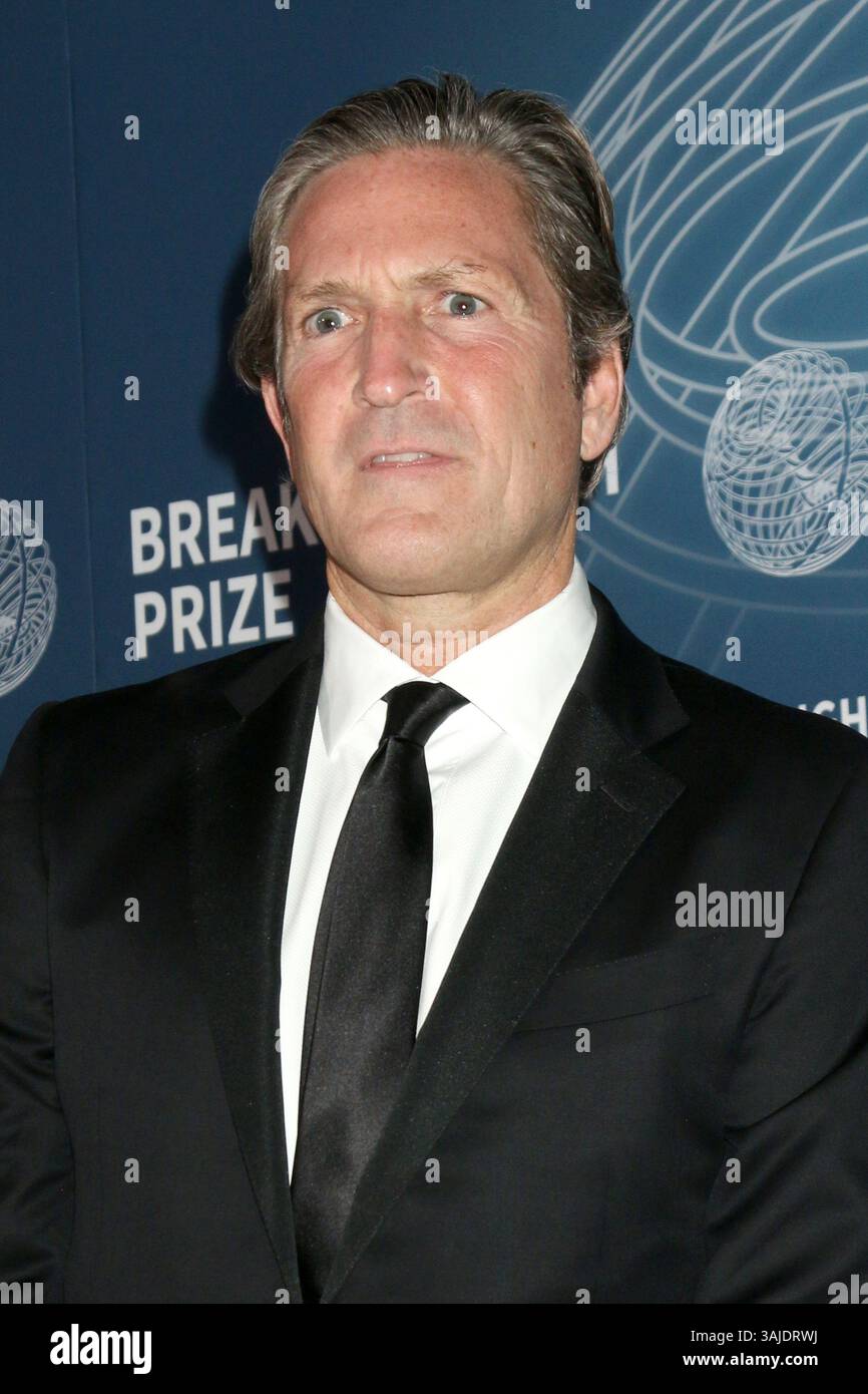 LOS ANGELES - APR 5: Gregg Lemkau at the 11th Breakthrough Prize Awards ...