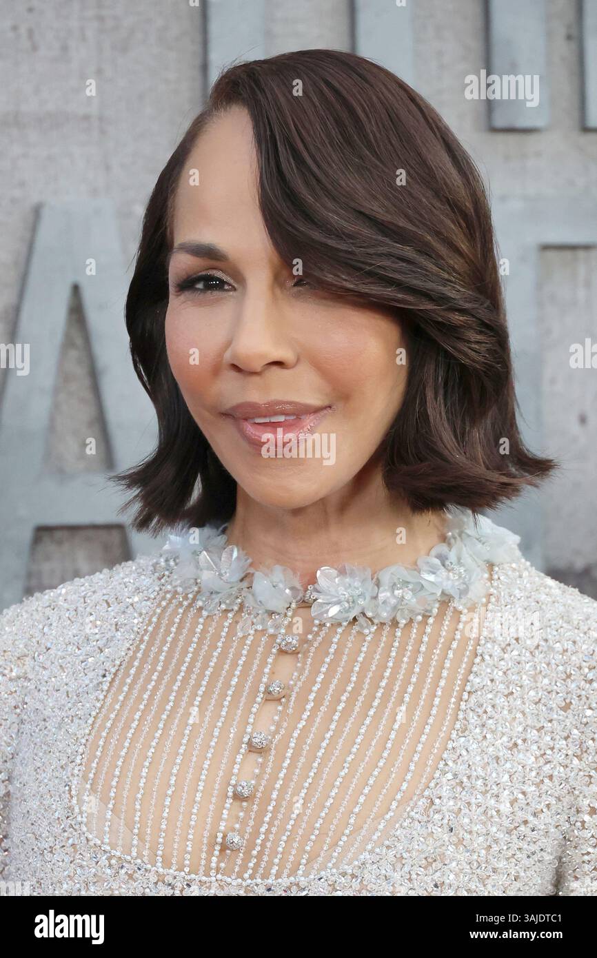 LOS ANGELES - APR 2: Amanda Brugel at the Handmaid's Tale Season 6 ...