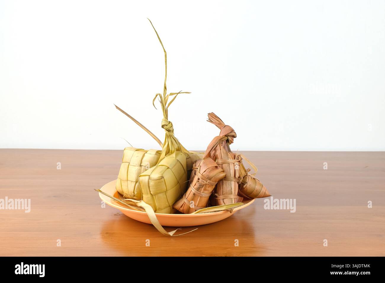 Ketupat Lepet, Indonesian traditional food, popular during Eid al Fitr ...