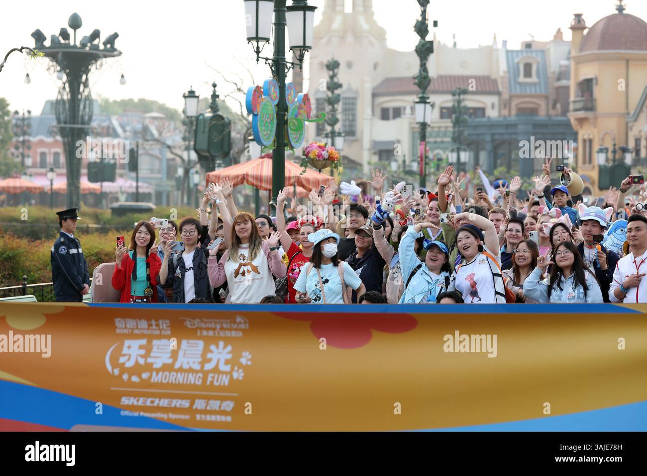 **CHINESE MAINLAND, HONG KONG, MACAU AND TAIWAN OUT** Tourists ...