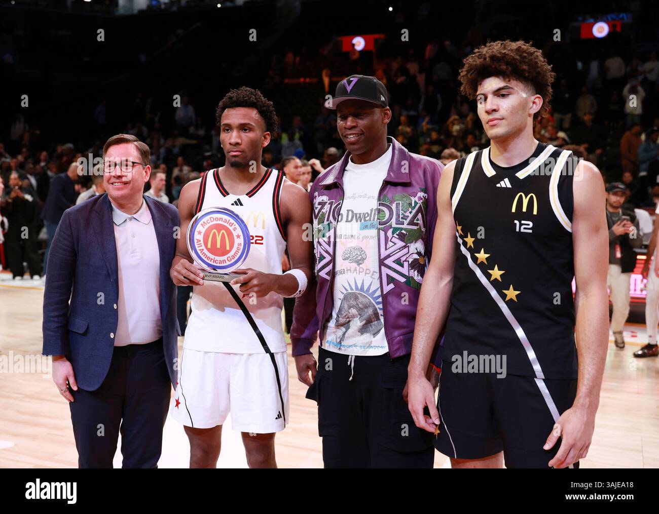 BROOKLYN, NY - APRIL 01: McDonalds High School All Americans Darryn ...