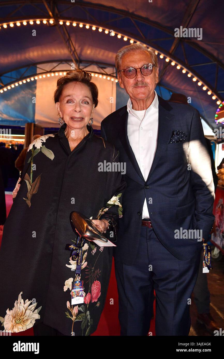 Monika Peitsch und ihr Ehemann Sven Hansen-Hoechstedt bei der Circus ...