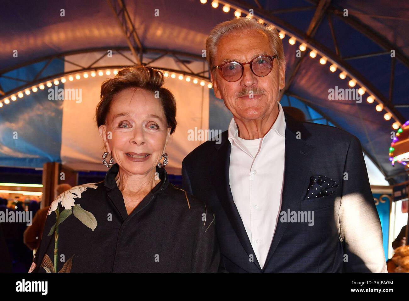 Monika Peitsch und ihr Ehemann Sven Hansen-Hoechstedt bei der Circus ...