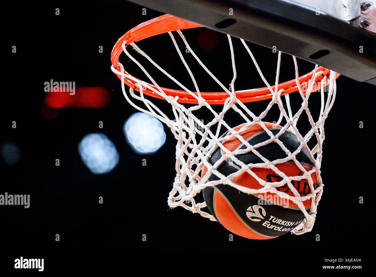 Munich, Germany. 10th Apr, 2025. Basketball: Euroleague, FC Bayern ...