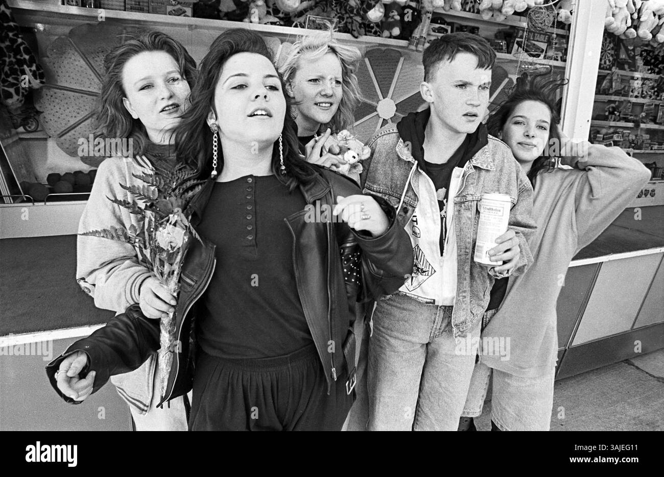 Young people at the spring festival in Marzahn, DEU, Berlin-Marzahn, 22 ...
