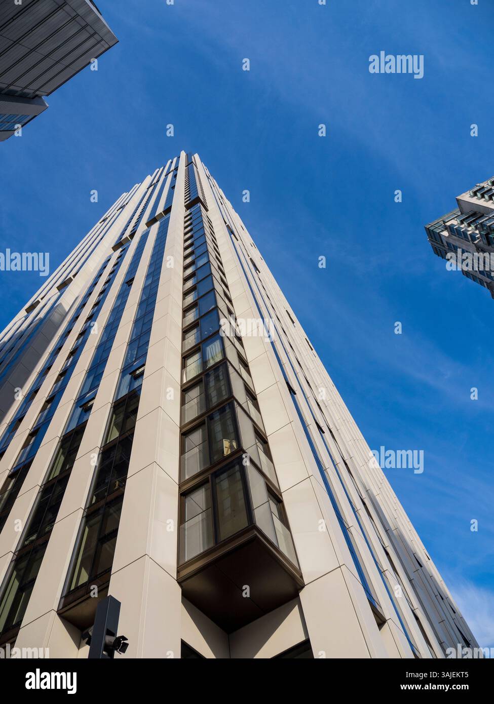 Harcourt Tower, South Quay Plaza, Docklands, London, England, UK, GB ...