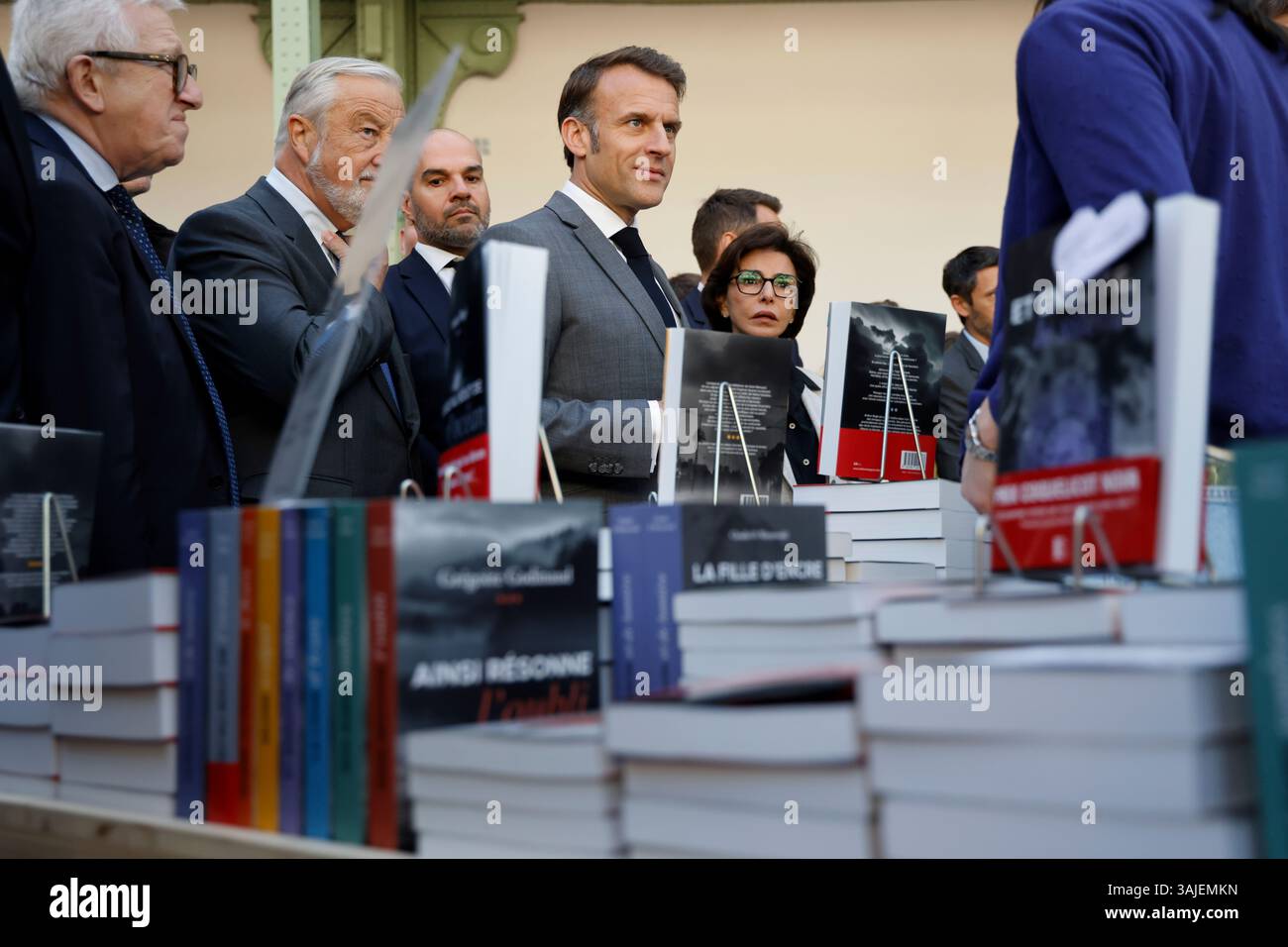 French President Emmanuel Macron visits the Paris Book Festival at the ...
