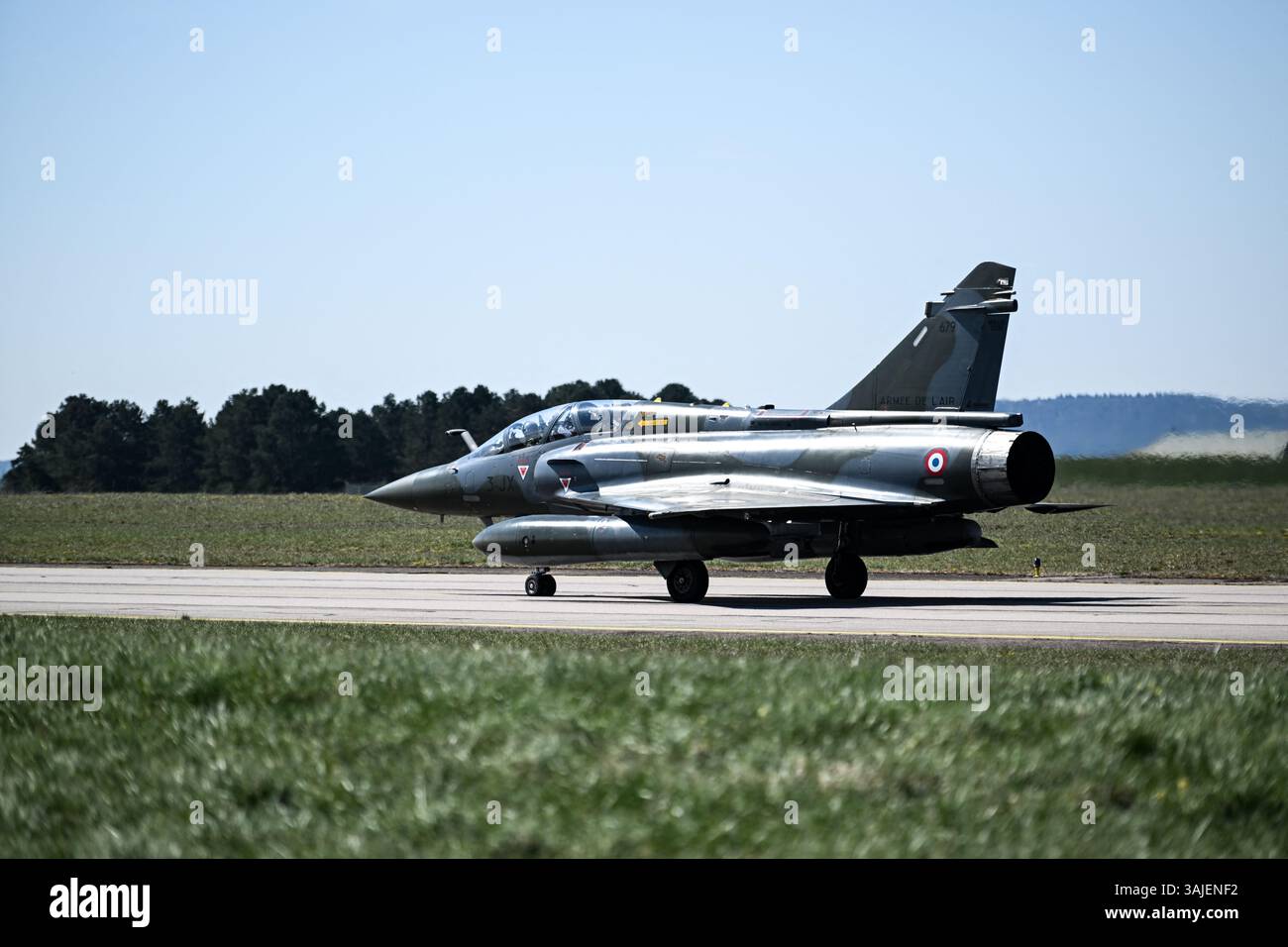 Mirage 2000 D RMV ready to take off on April 9, 2025 at the Air Force ...