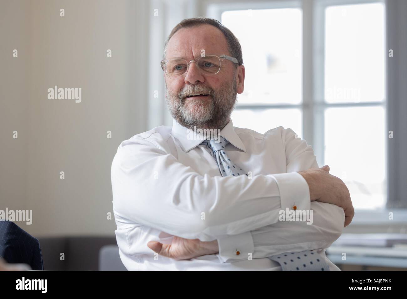 Interview with the State Secretary in the Federal Ministry of European ...