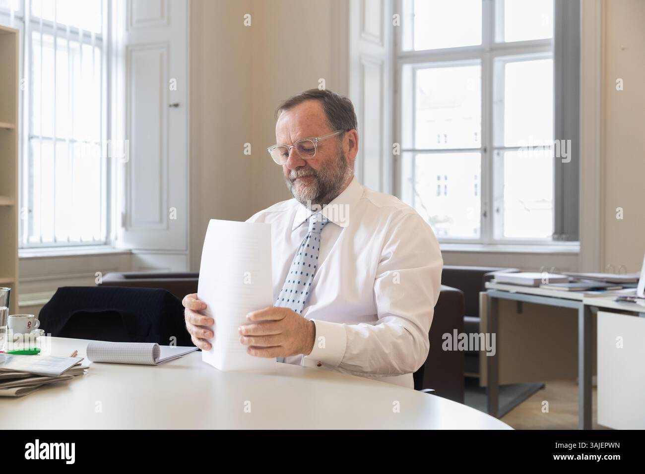 Interview with the State Secretary in the Federal Ministry of European ...