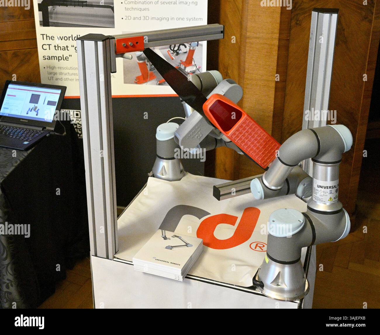 Conference 1st Robo CT User Forum introduced Czech system for robotic ...