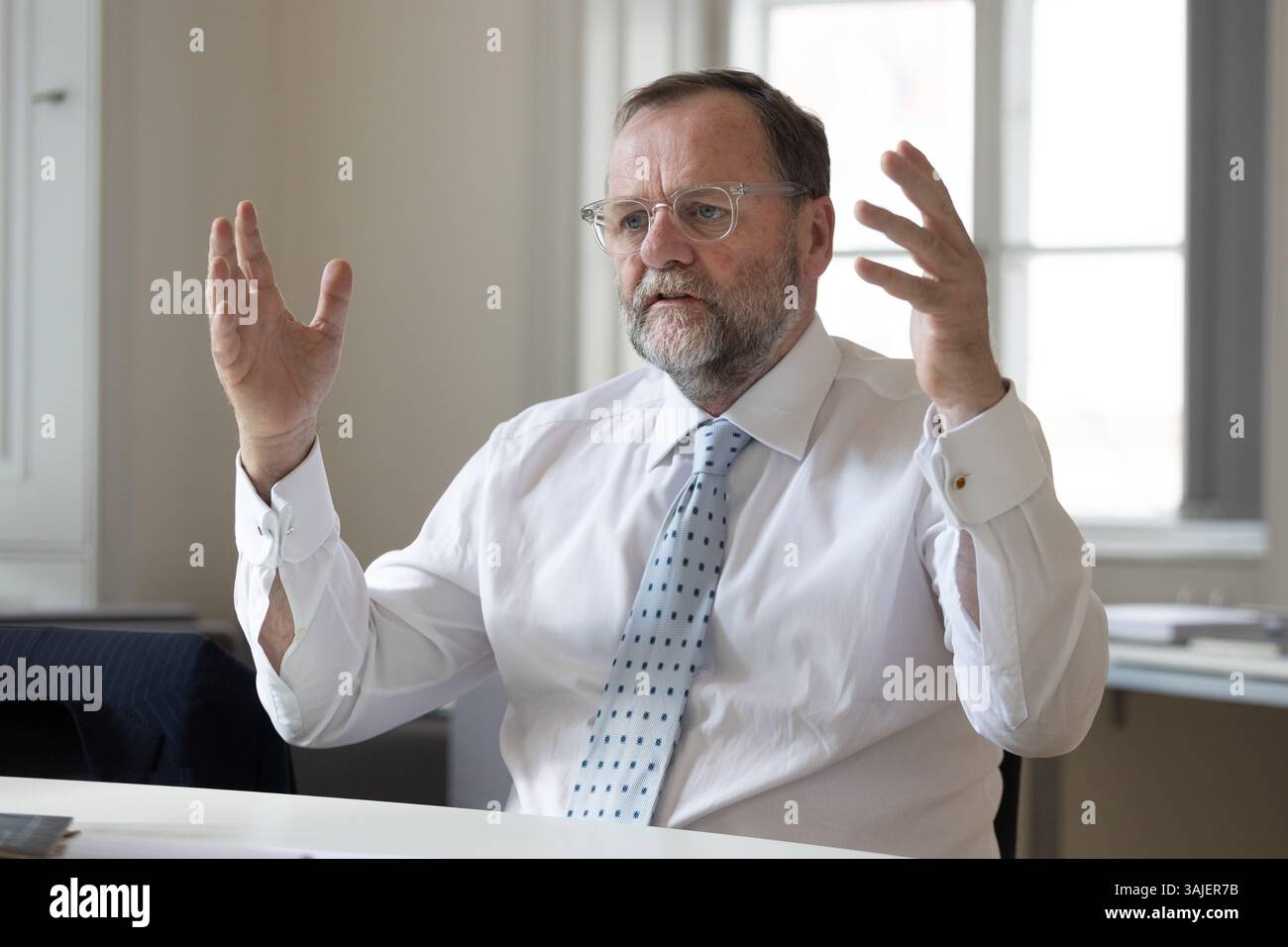 Interview with the State Secretary in the Federal Ministry of European ...